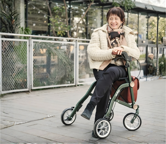 Opvouwbare rollator kopen? Gemakkelijk mee te nemen – Bismo